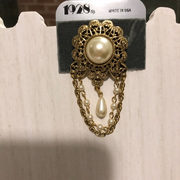 1928 | Jewelry | Vintage 928 Brooch | Poshmark
